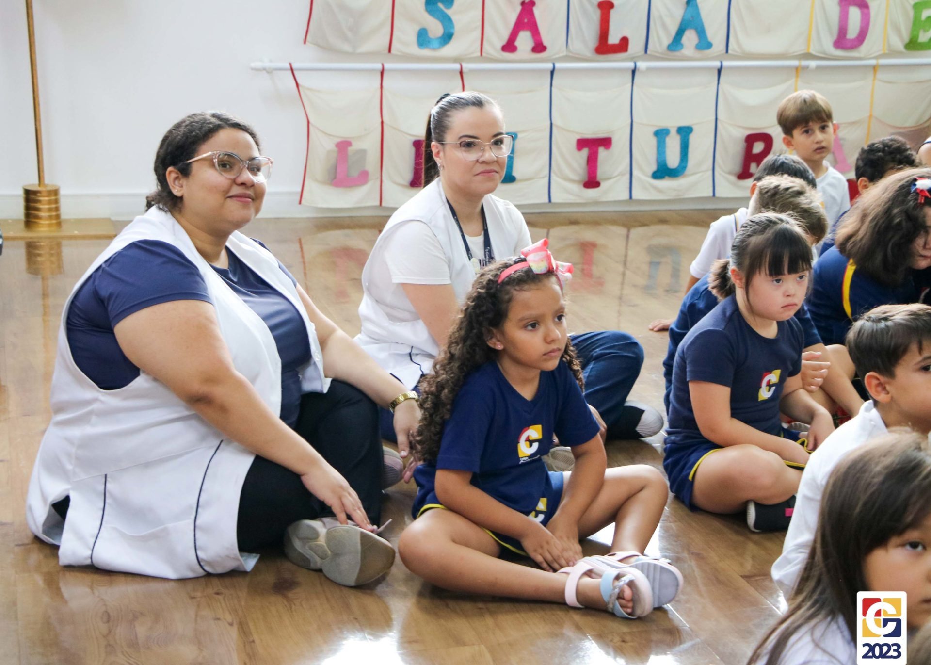️ Alfabetos antigos em tabletes de argila; turmas dos Anos Iniciais ...
