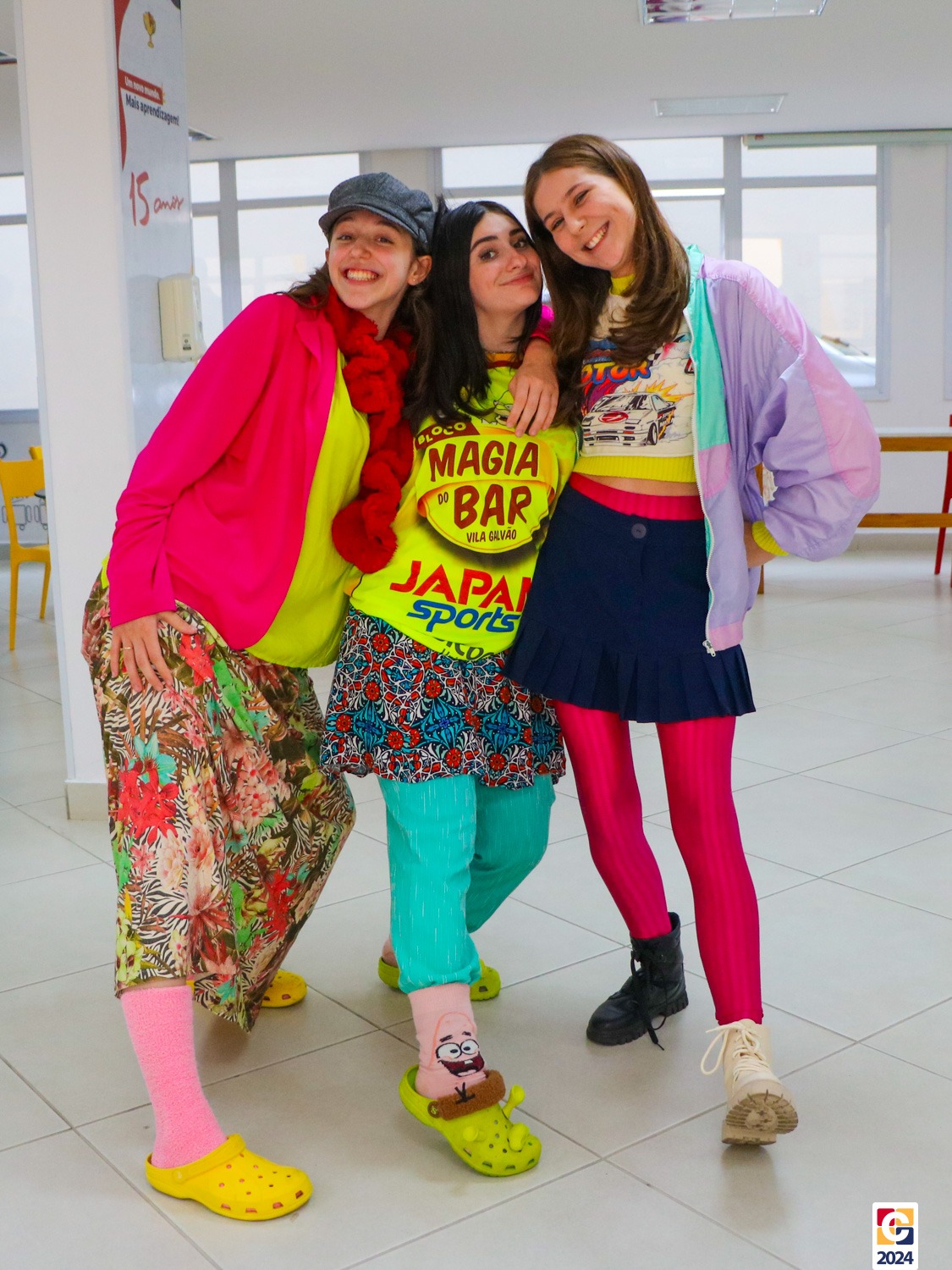 💃 Roupas bregas, alegria e descontração em mais um Dia Temático do ...